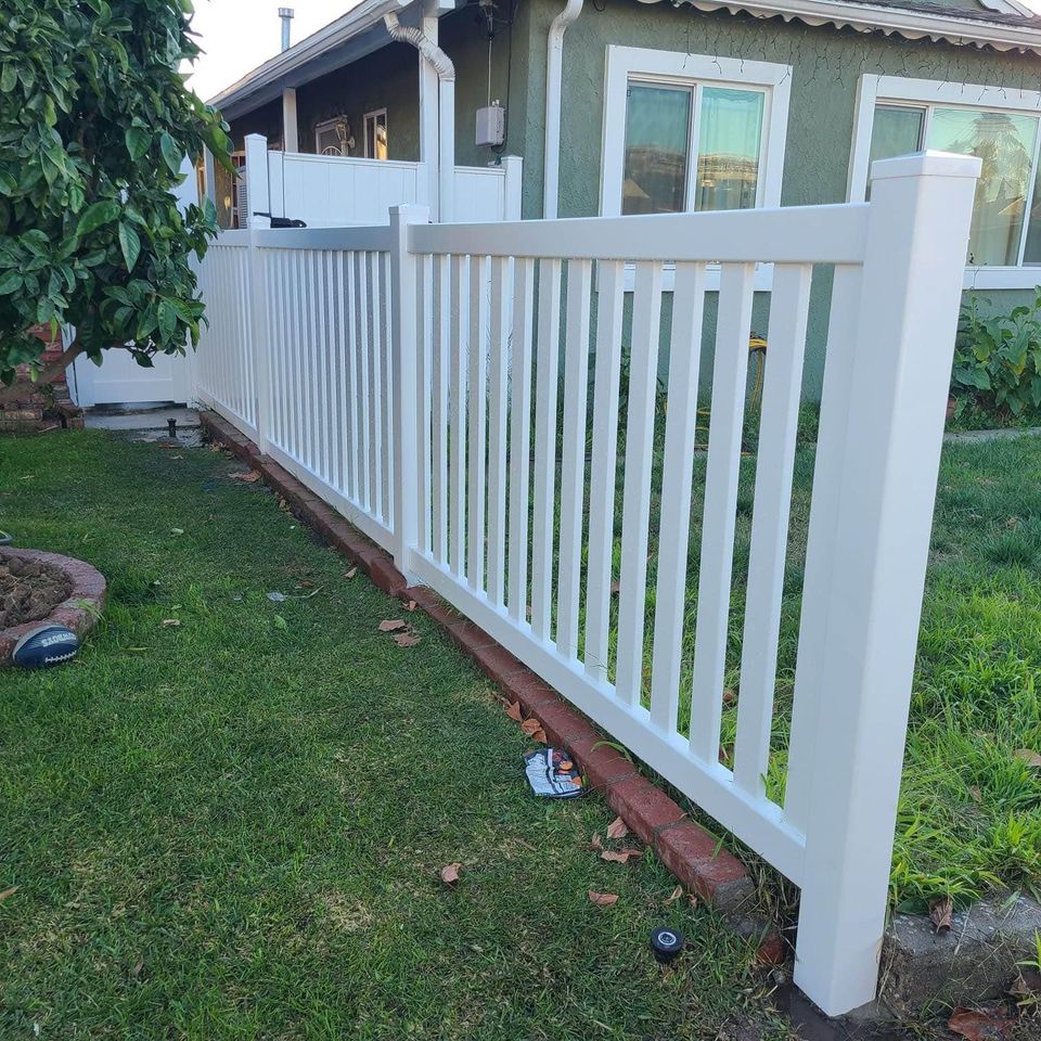 Vinyl Fencing - Reno Fence and Gate